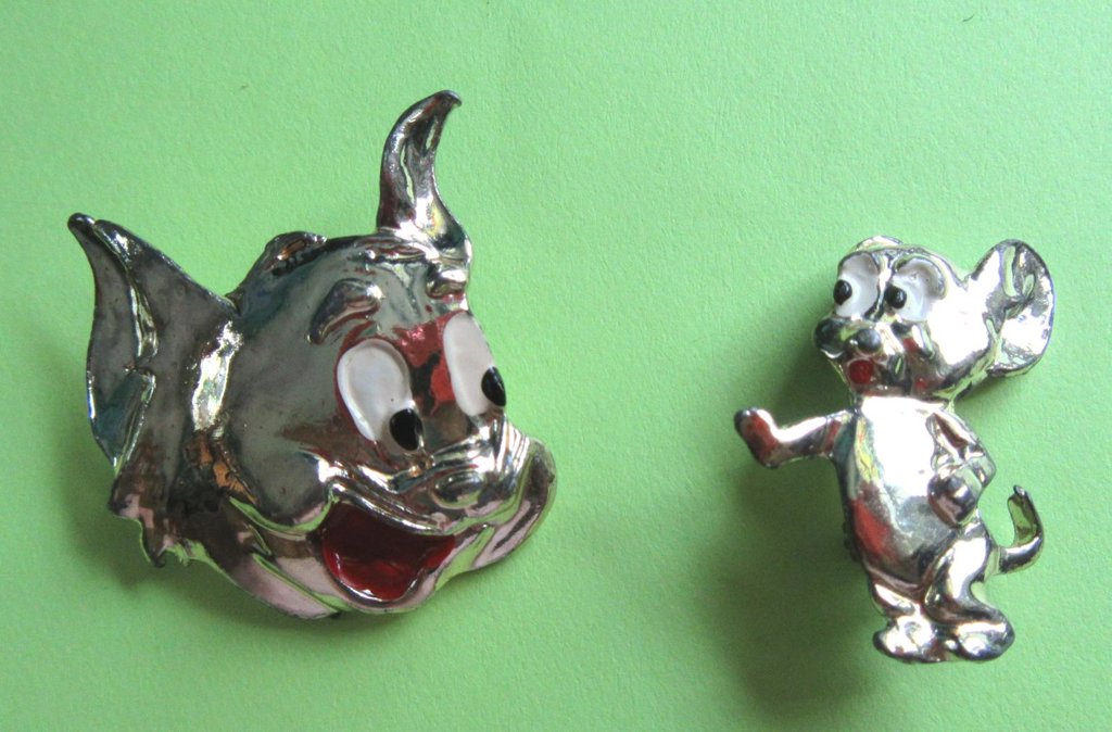 Rare Tom and Jerry Scatter Pin Set Cartoon TV Memorabilia Vintage ...